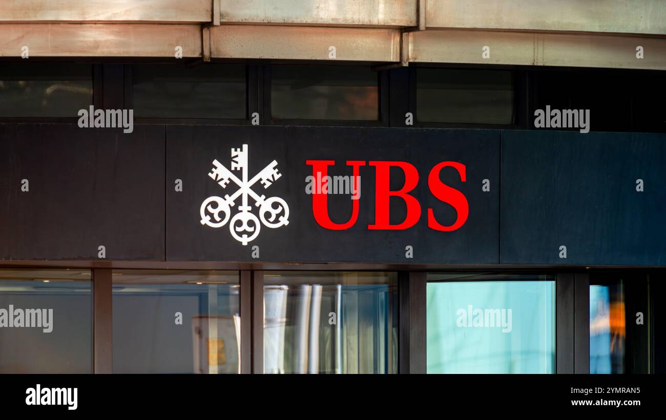 Ubs private banking hi-res stock photography and images - Alamy