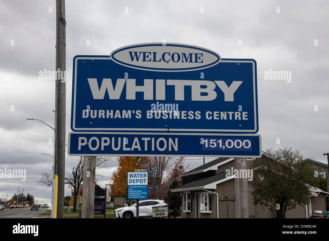 Welcome to Whitby sign on Taunton Road East in Oshawa, Ontario, Canada ...