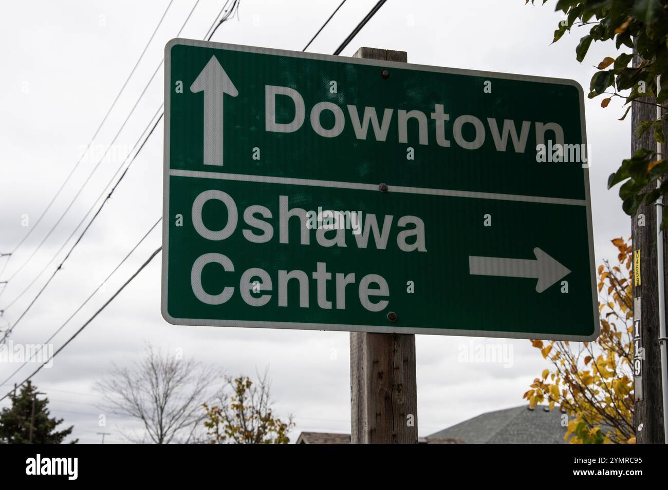 Directional sign to downtown and city centre on King Street West in ...