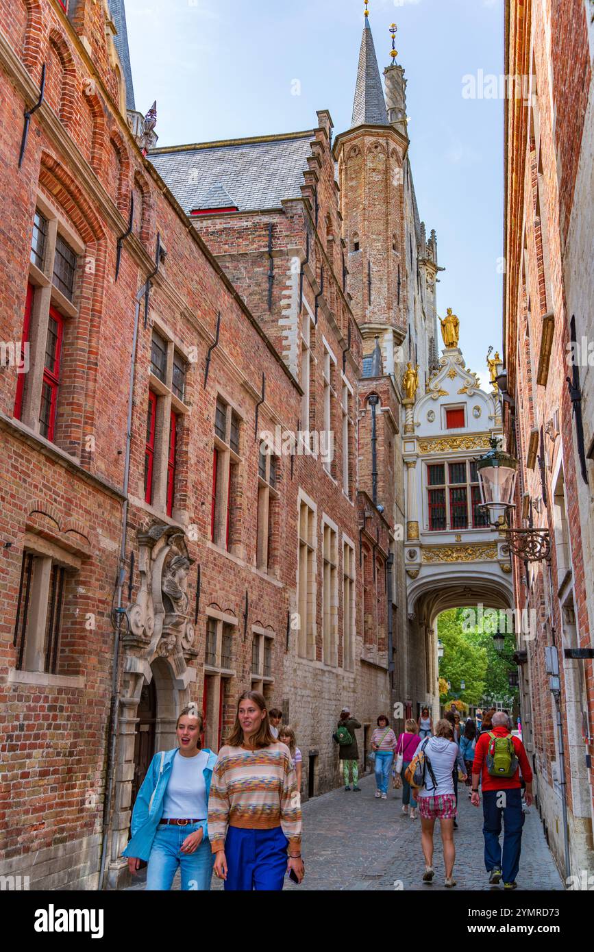 Skywalk at Blind Donkey Street in Bruges, Belgium Stock Photo - Alamy