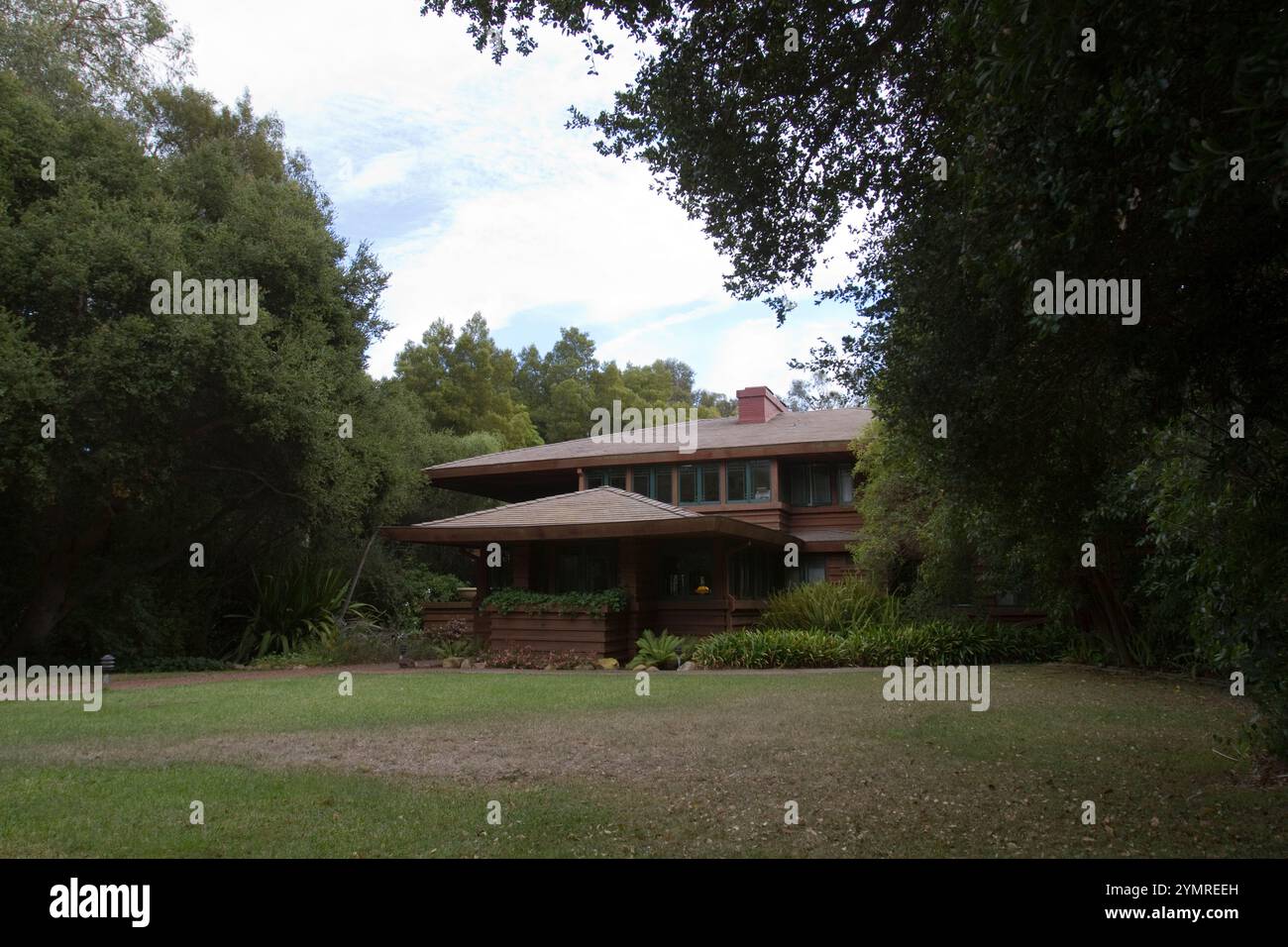 Acclaimed author TC Boyle resides in a Frank Lloyd Wright home in ...