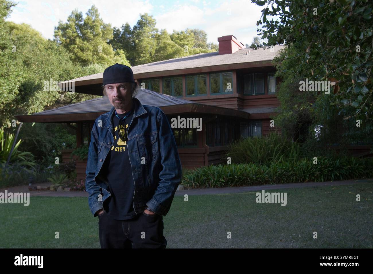 Acclaimed author TC Boyle resides in a Frank Lloyd Wright home in ...