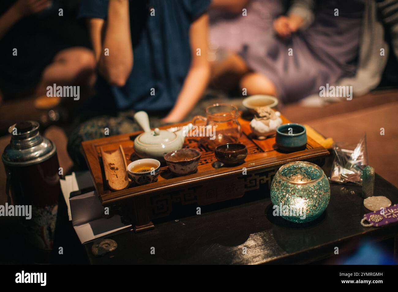 chinese tea ceremony Stock Photo - Alamy