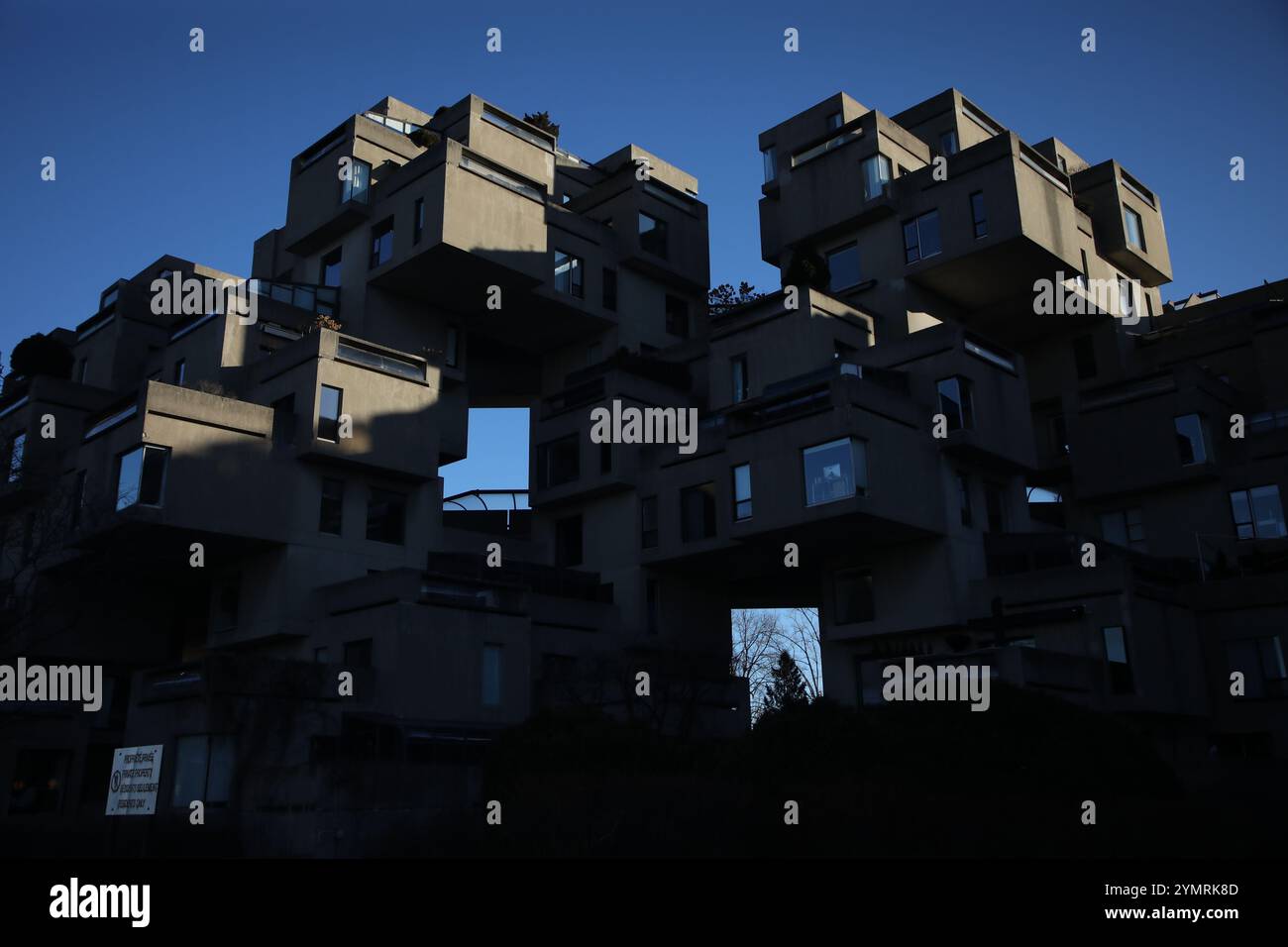 Montreal, Quebec, Canada. 22nd Dec, 2023. Habitat 67, by architect ...