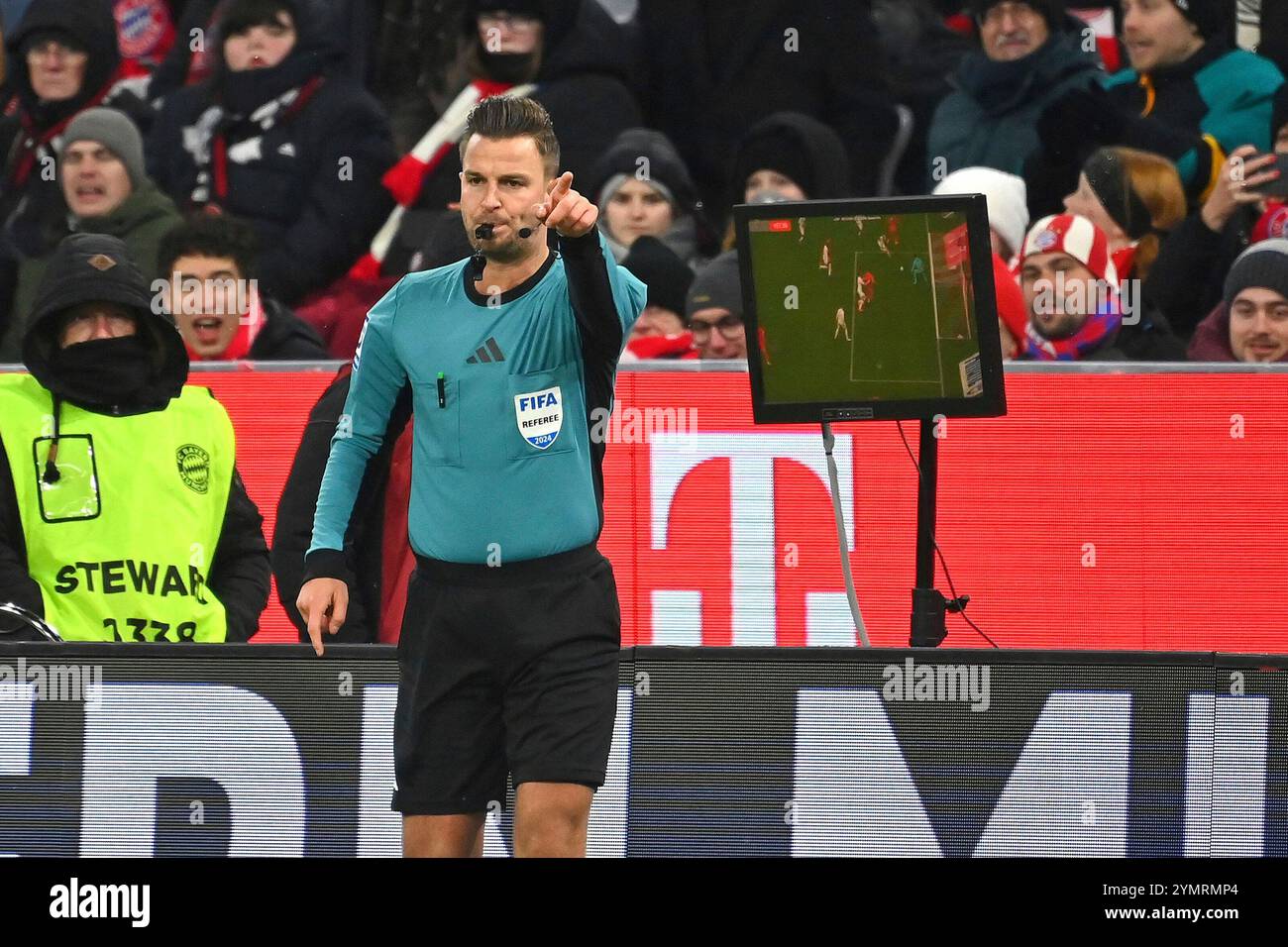referee Daniel SCHLAGER decides twice on penalties, penalty kick after ...