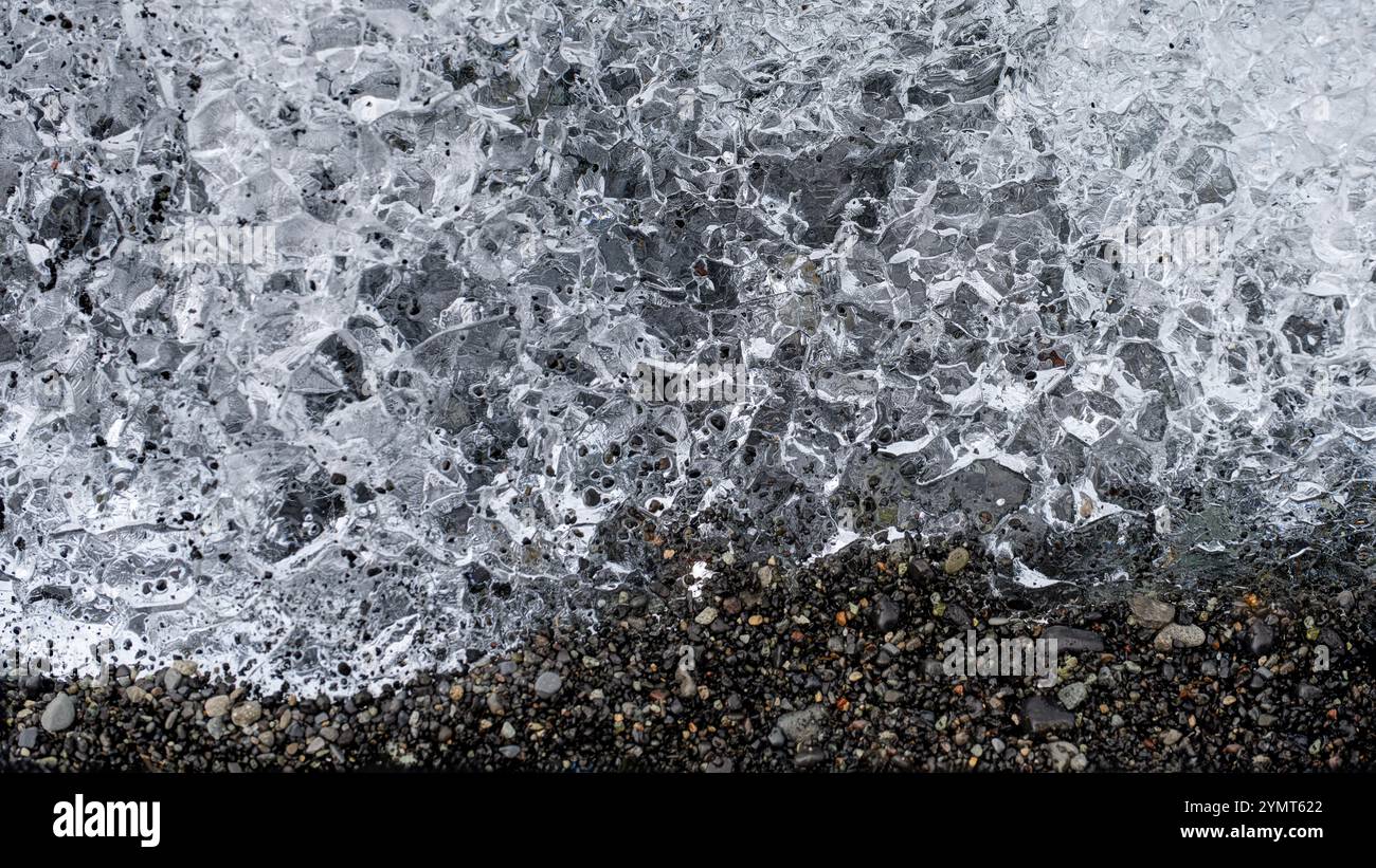 Iceberg beach vatnajokull glacier hi-res stock photography and images ...