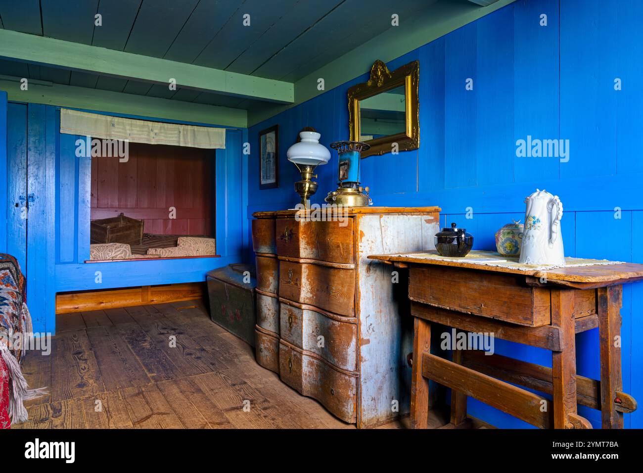 Guest Room at Glaumbær Old Turf Farm. North Iceland Stock Photo - Alamy