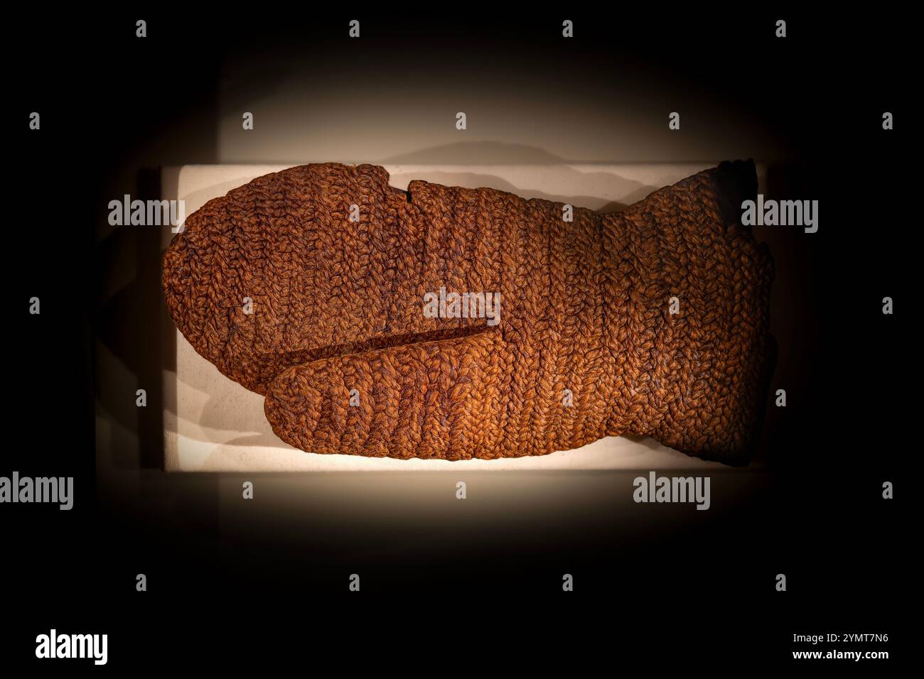 Knitted Mitten (medieval time). Seen in National Museum of Iceland ...