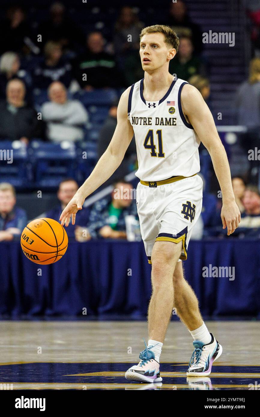 South Bend, Indiana, USA. 22nd Nov, 2024. Notre Dame guard Matt Allocco ...