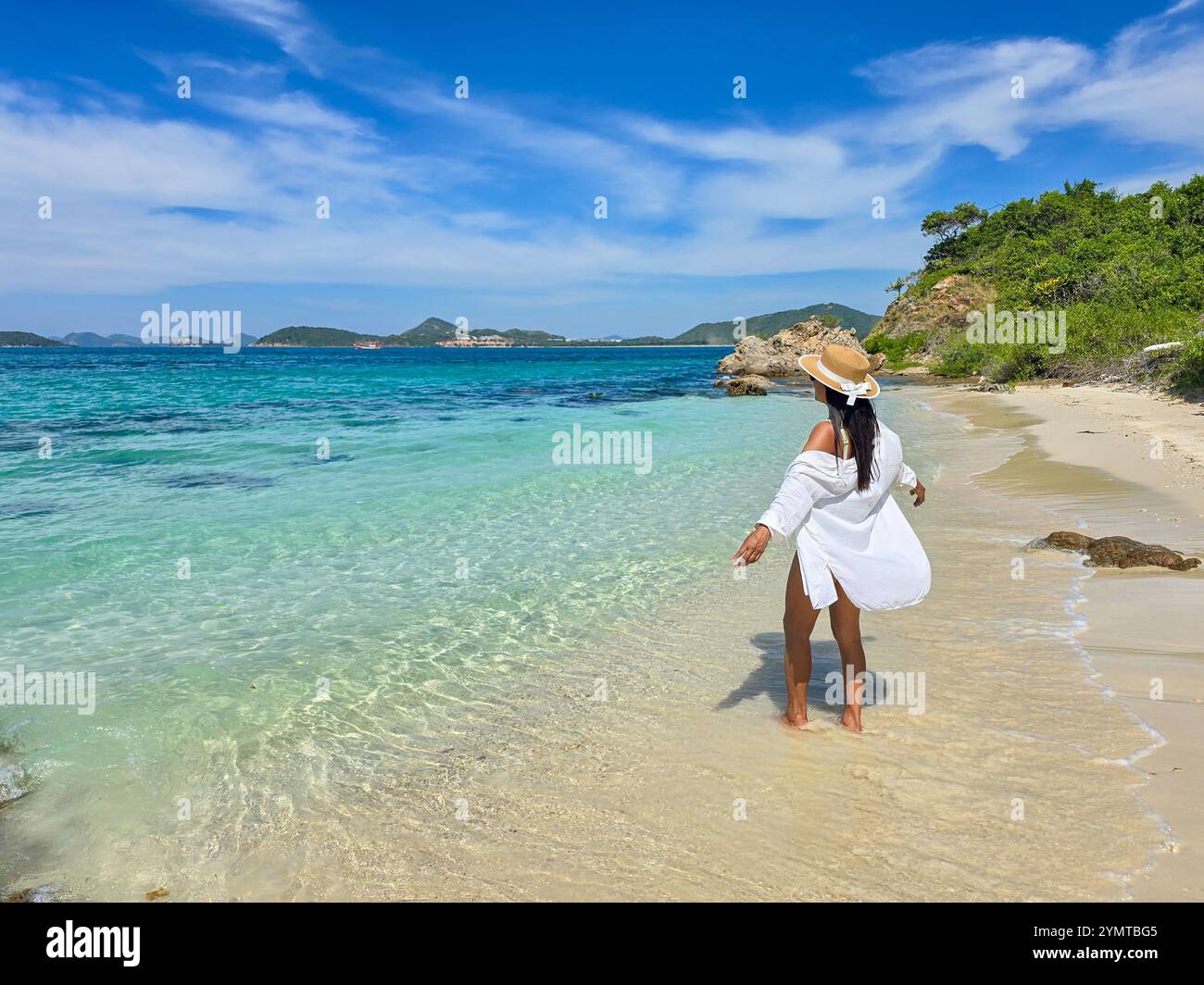 Basking in the sun on samae san island hi-res stock photography and ...