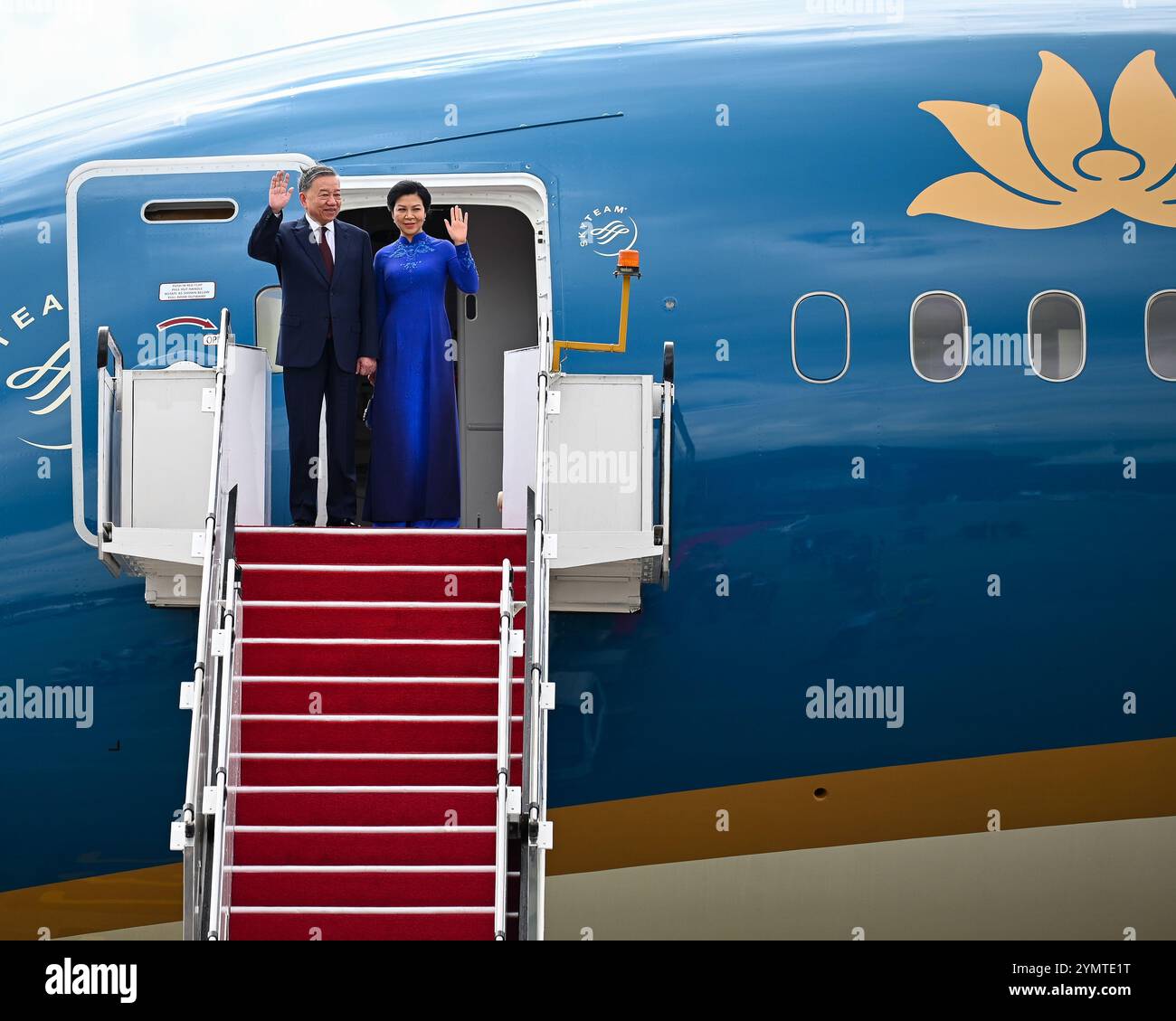 Arrival of H.E. To Lam, General Secretary of the Central Committee of ...