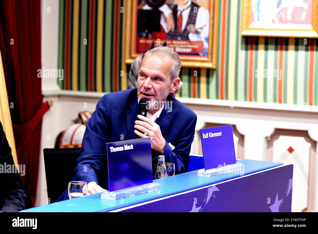 Policewoman nadine berneis hi-res stock photography and images - Alamy