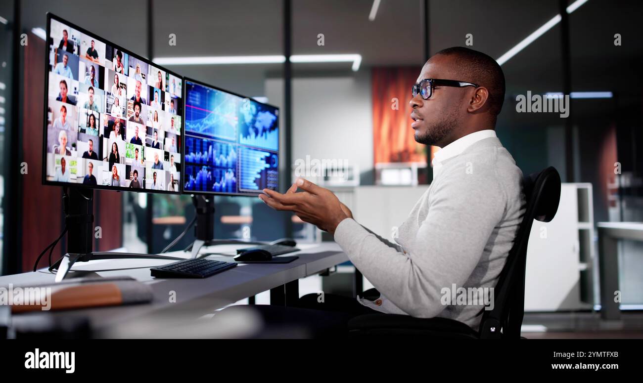 Online video meeting hi-res stock photography and images - Alamy