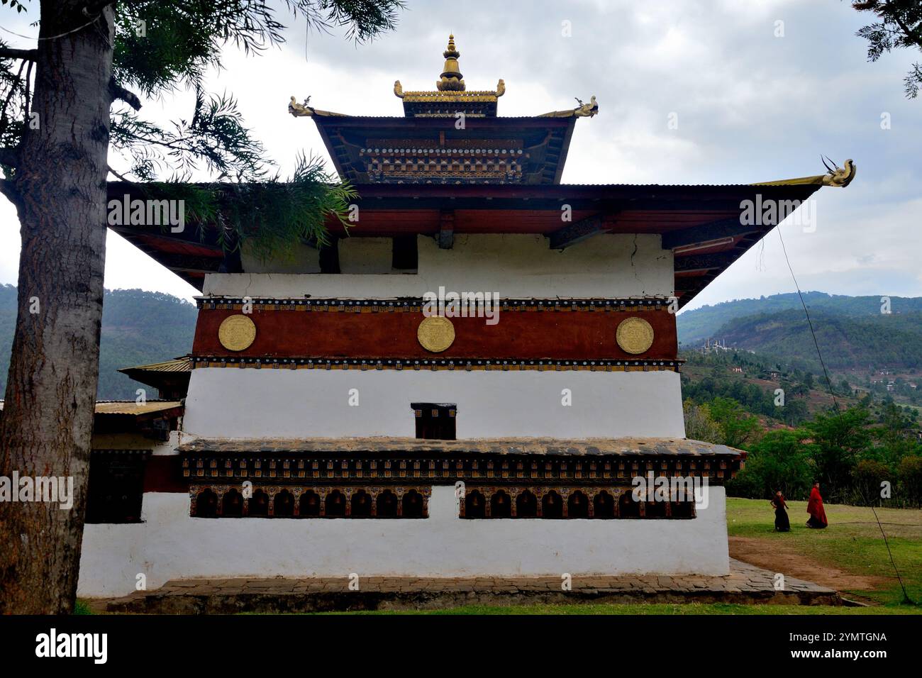 Colorful Bhutanese architecture Stock Photo - Alamy
