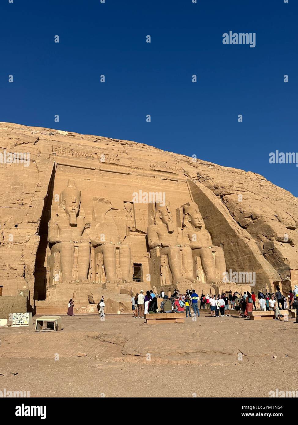 Hathor temple smartphone stock photos and images - Alamy