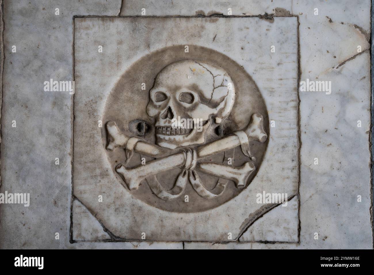 Beautiful details on marble sculptures, statues and tombs in The ...