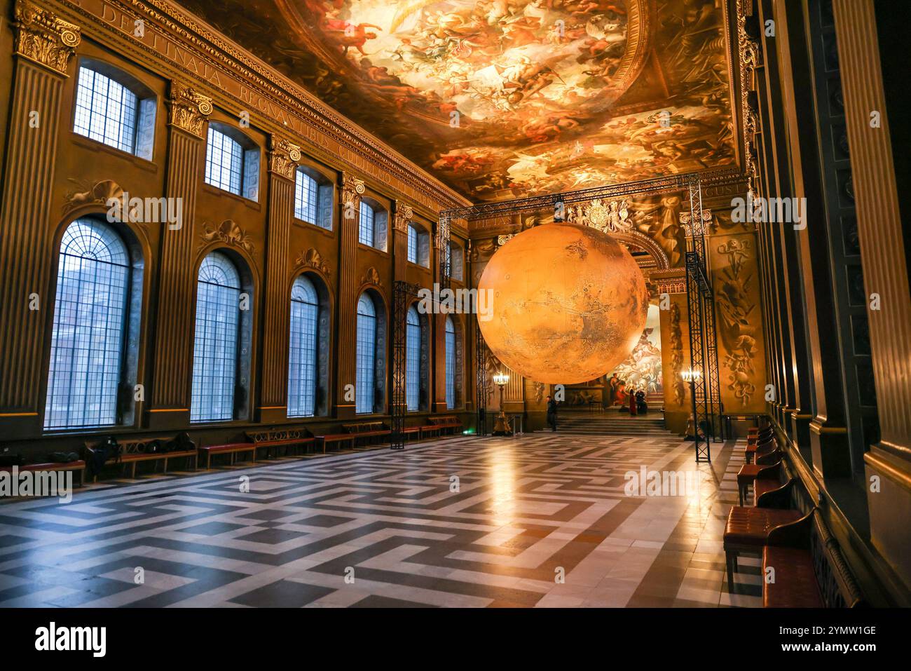 London, UK. 23rd Nov, 2024. Photographers try to get their best angles ...
