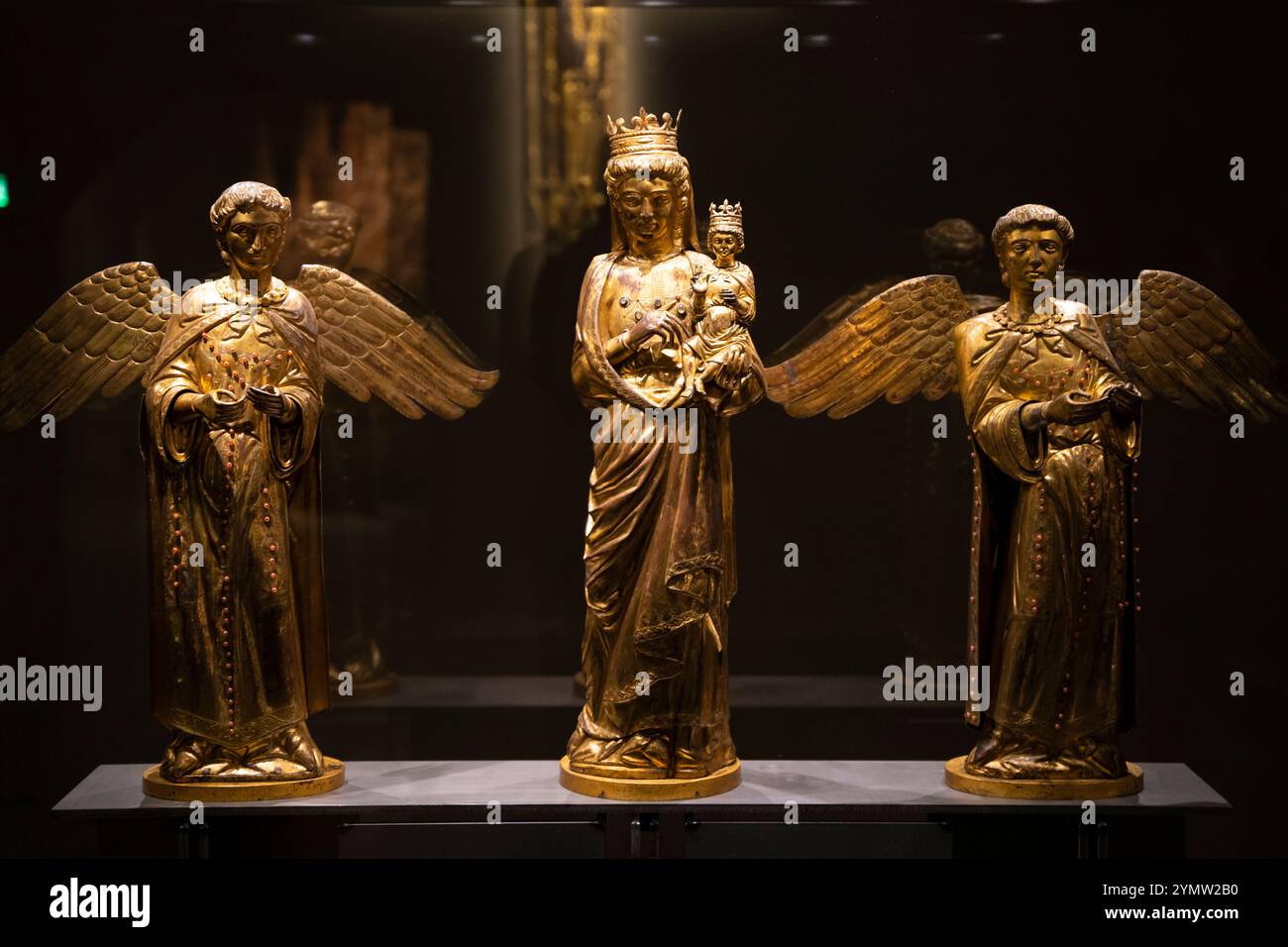 Statues and sculptures Inside Grande Museo del Duomo di Milano ( Great ...