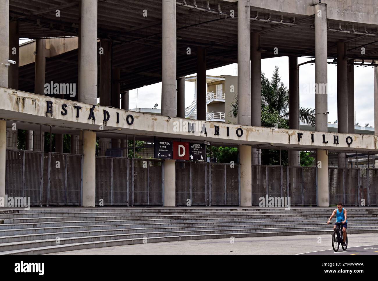 RIO DE JANEIRO, BRAZIL - November 17, 2024: Main entrance gate to ...