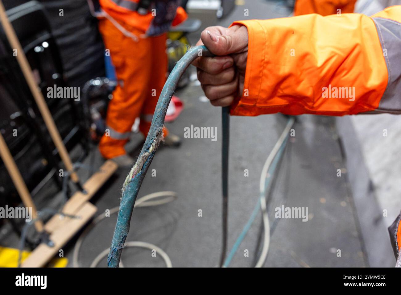 Las Vegas, USA. 22nd Nov, 2024. Damaged cable rescued from underneath ...
