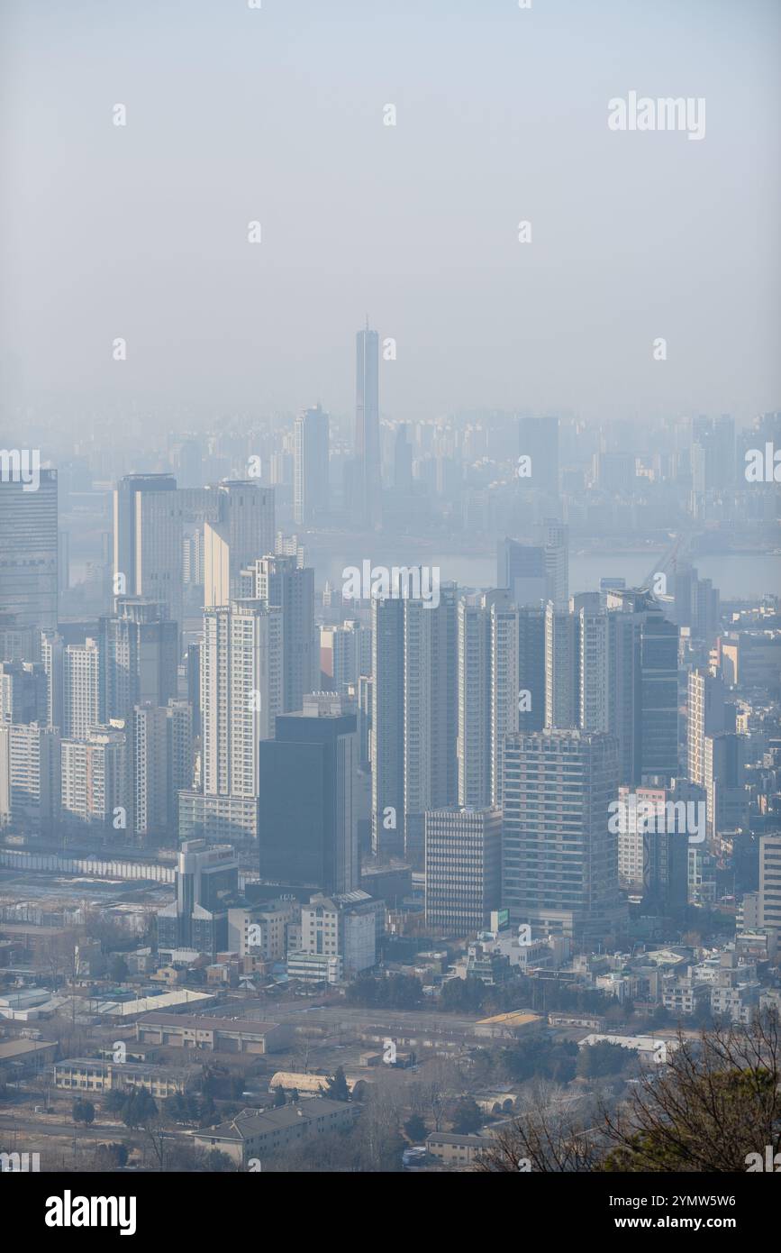 Smog pollution covering cityscape of Seoul capital of South Korea on 1 ...