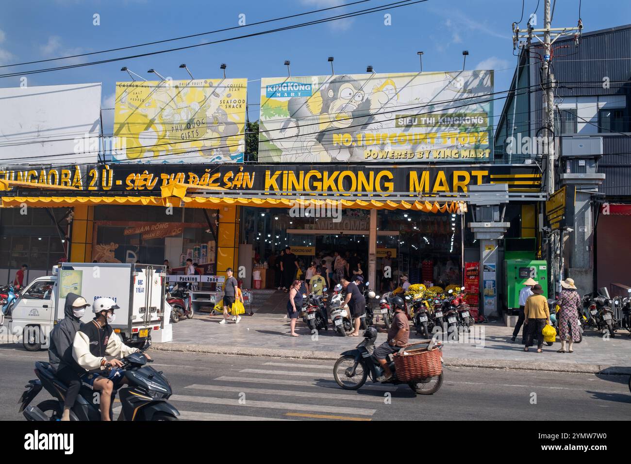 KingKong Mart Supermarket Phu Quoc Island Vietnam Stock Photo - Alamy