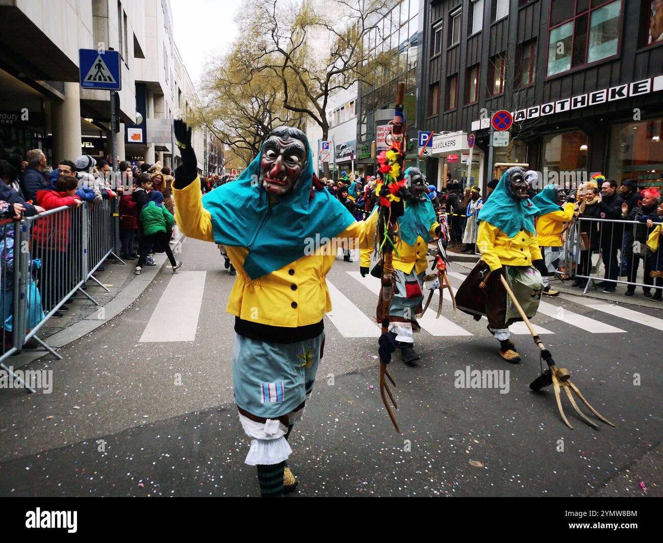 Stuttgart, Germany, 5th March 2019. A colourful parade with marching ...