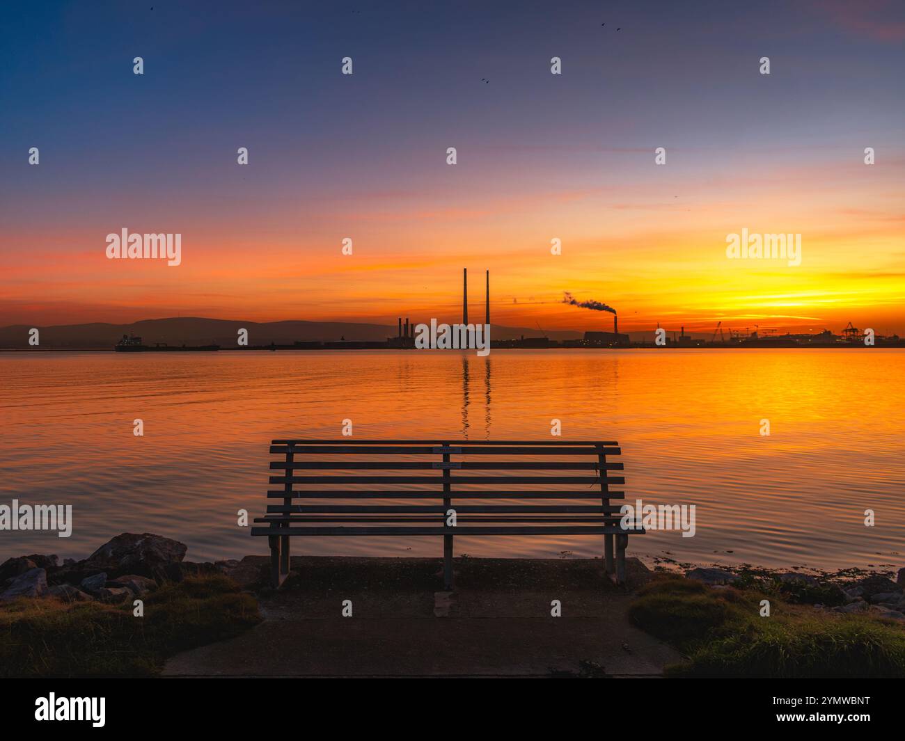 Post sunset sky from the North Bull Wall Stock Photo - Alamy