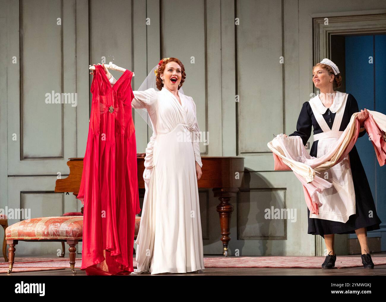 Rhian Lois (Adina), Fiona Canfield in THE ELIXIR OF LOVE at English ...