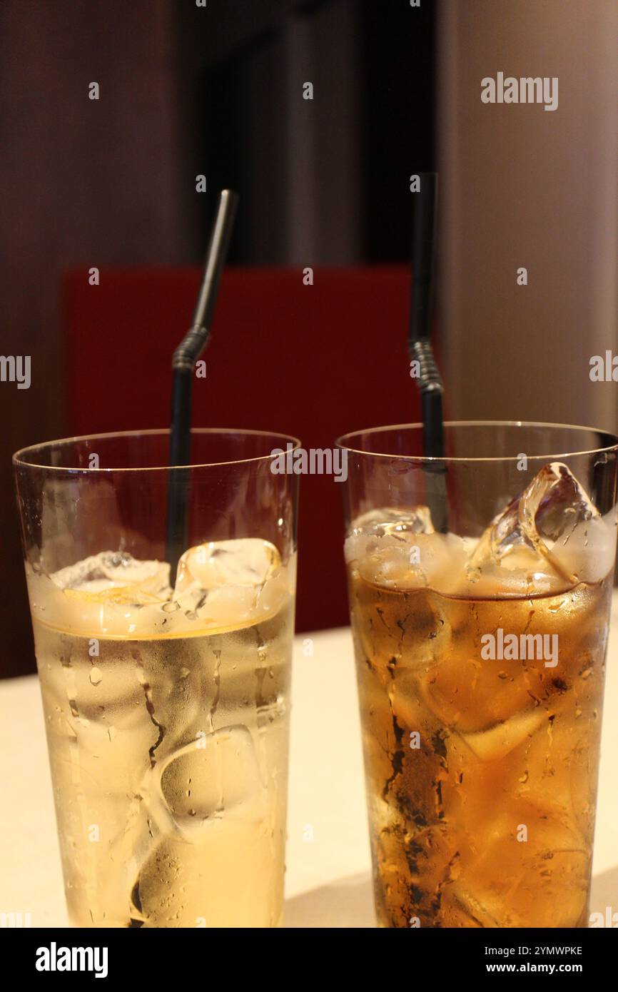 Two types of iced ginger ale Stock Photo - Alamy