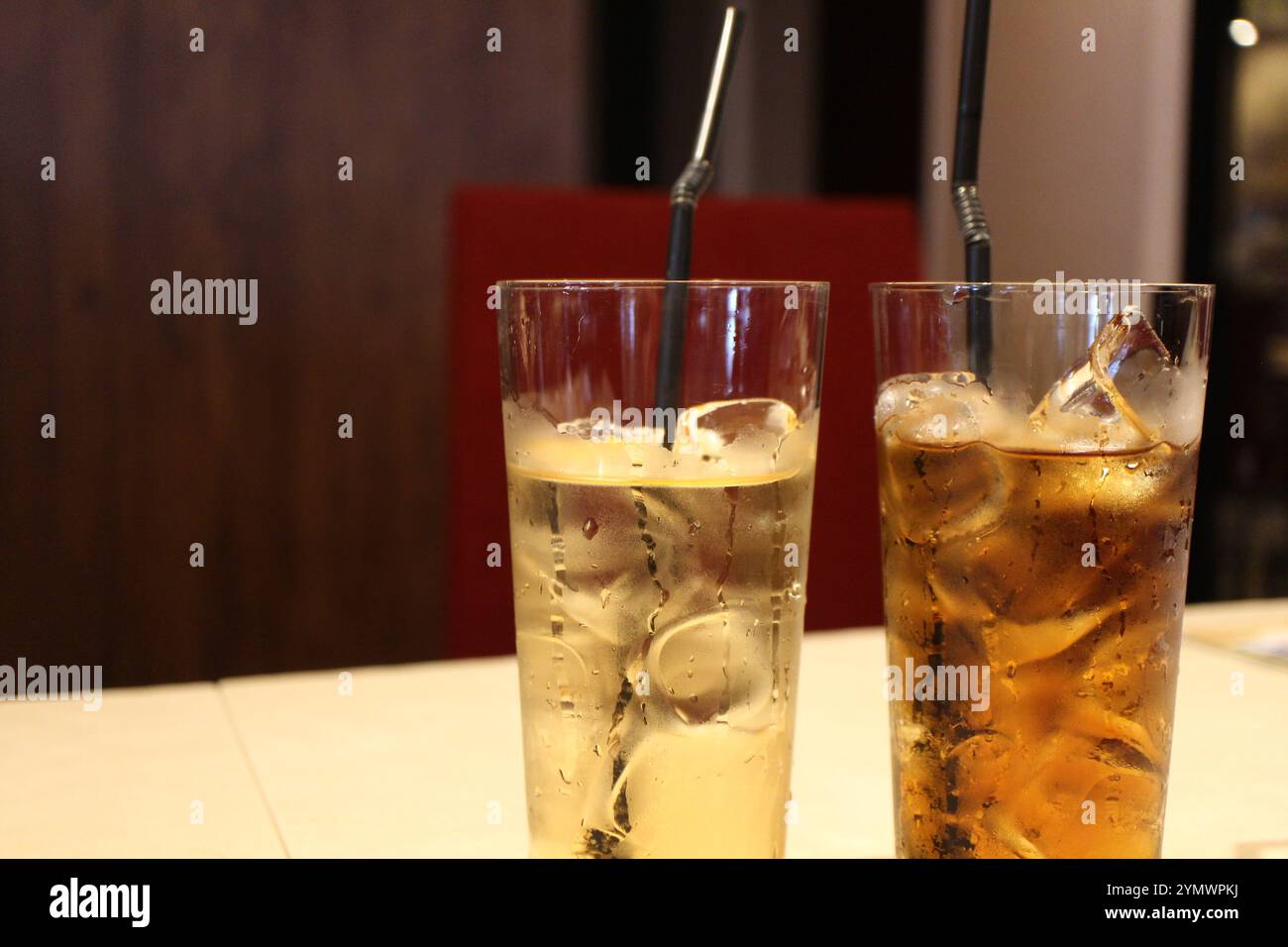Two types of iced ginger ale Stock Photo - Alamy