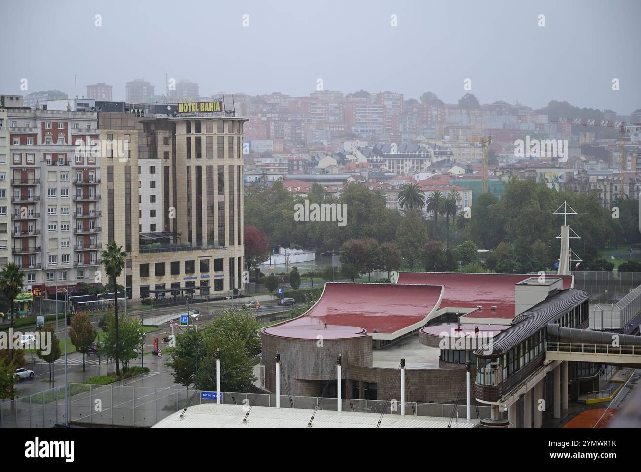 Wet santander hi-res stock photography and images - Alamy