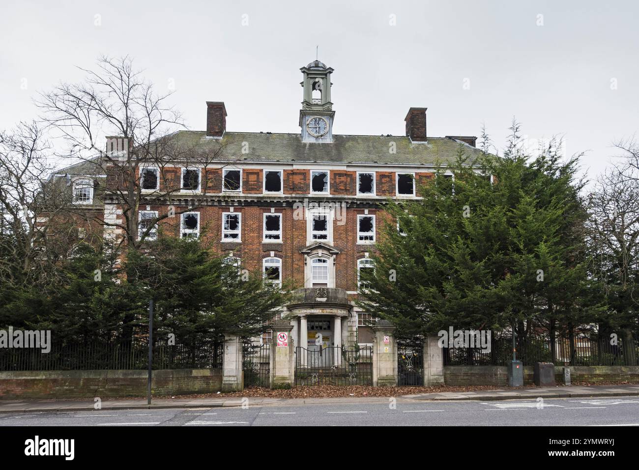 Residence for training nurses at Newcastle General Hospital across the ...