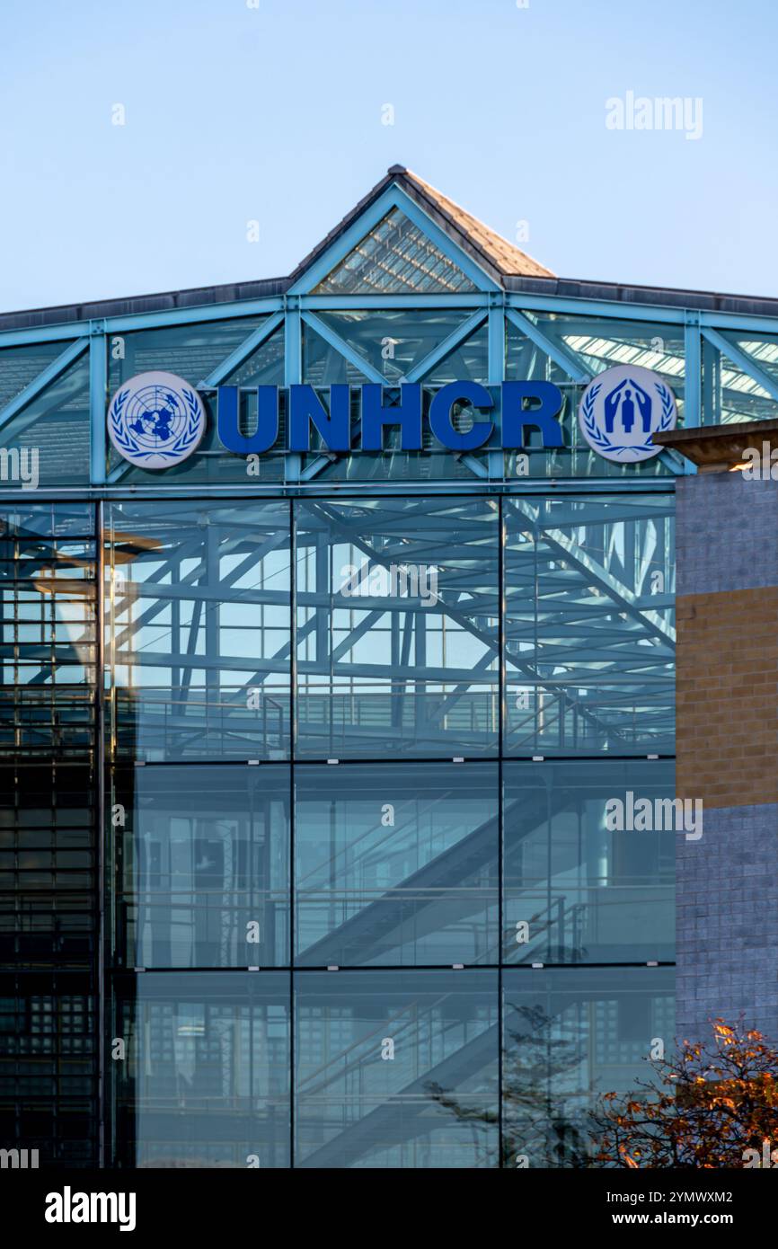 Un building logo united nations hi-res stock photography and images - Alamy