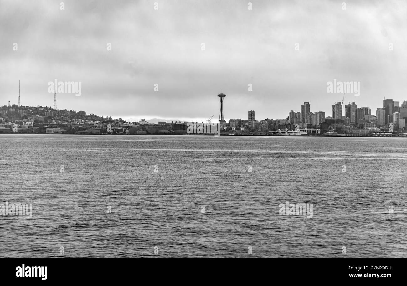 A view of the Seattle skyline on a rainy day Stock Photo - Alamy