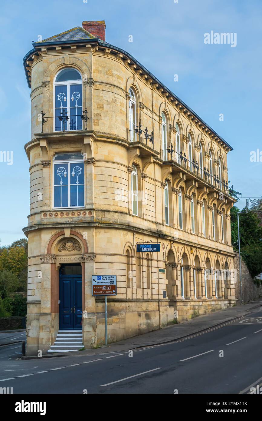 Frome Museum in Somerset Stock Photo - Alamy
