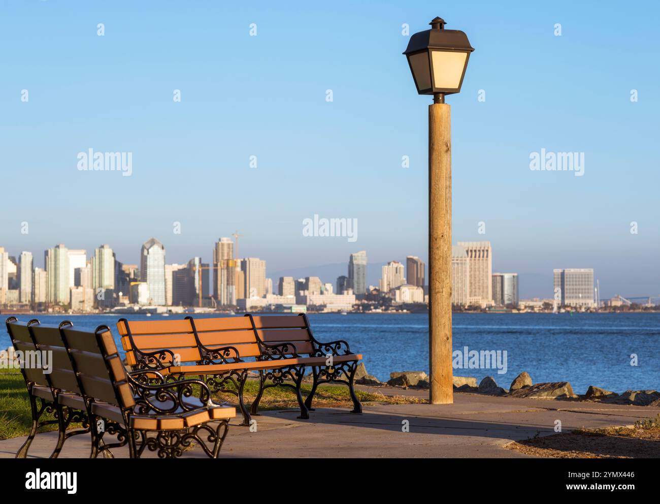 Waterfront city view from harbor island hi-res stock photography and ...