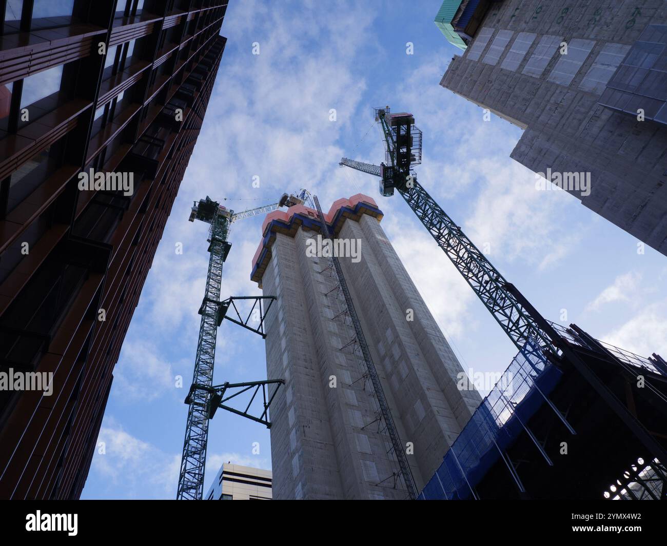 Building works with cranes at 2 Finsbury Avenue, Broadgate, a 38 storey ...