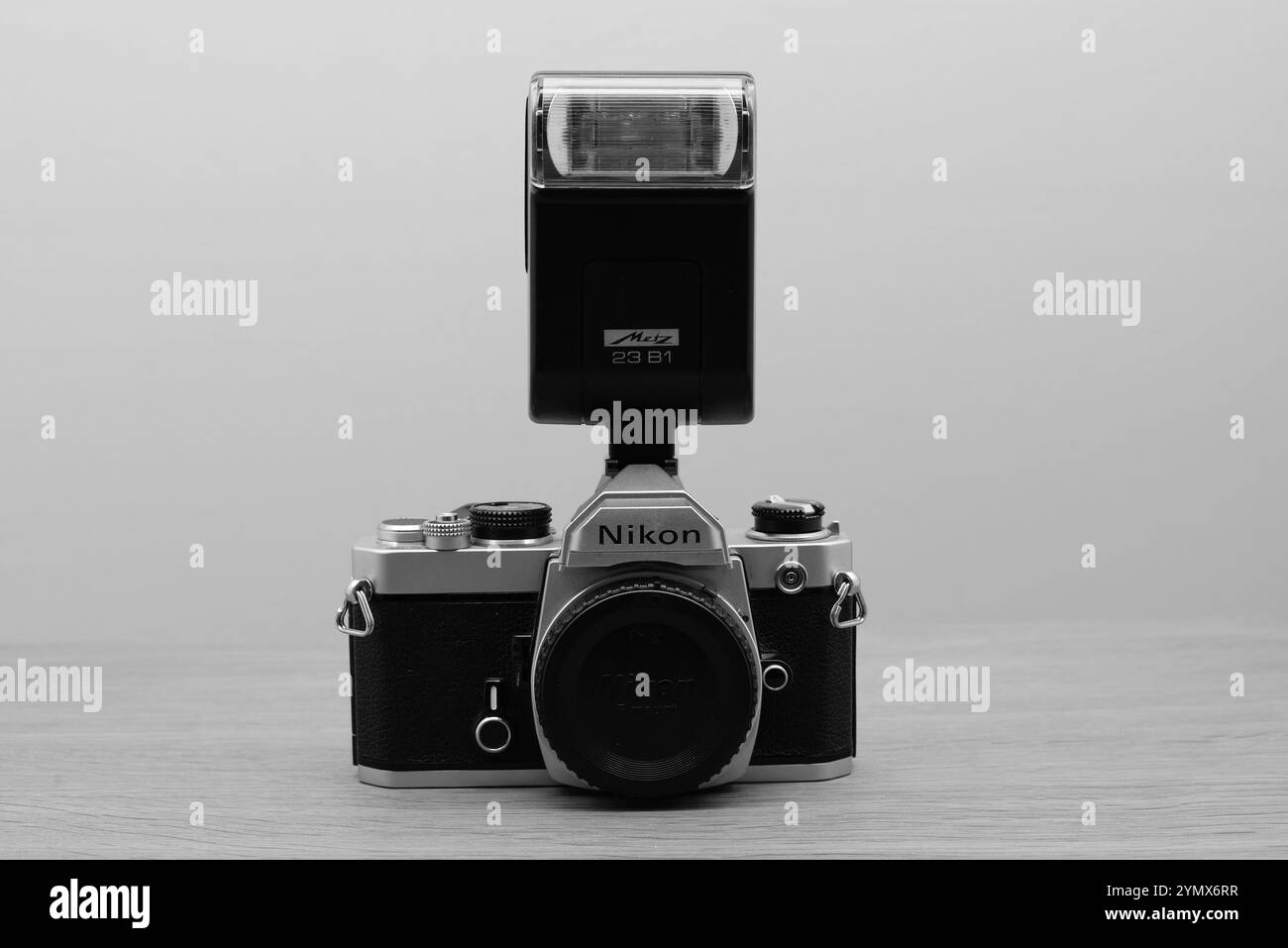 Nikon FM camera, Produced in 1977, Metz camera flash 23 B1 Stock Photo ...