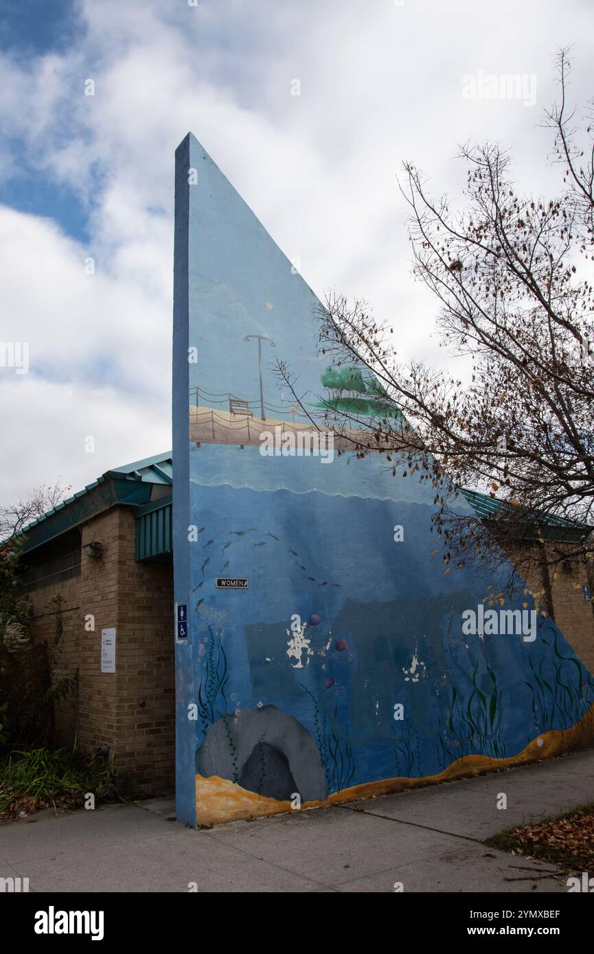 Mural of the beach and lake on the washrooms at Bluffer's Park Beach in ...