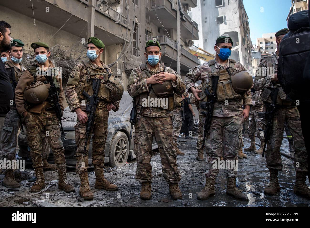 Beirut, Lebanon. 23rd Nov, 2024. Lebanese soldiers stand guard while ...