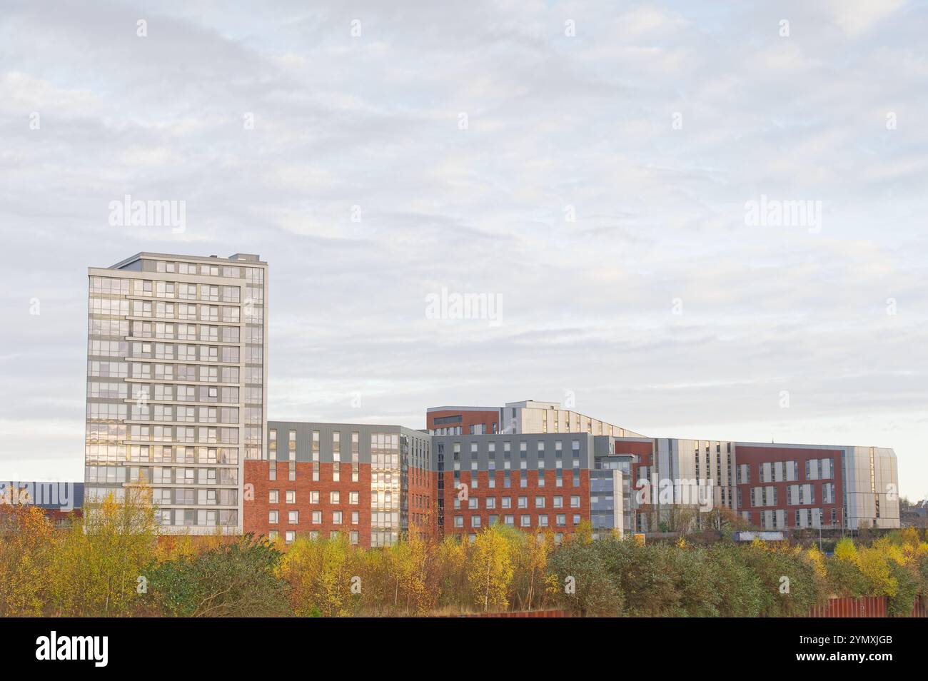 Modern high rise flats at Glasgow Harbour Stock Photo - Alamy