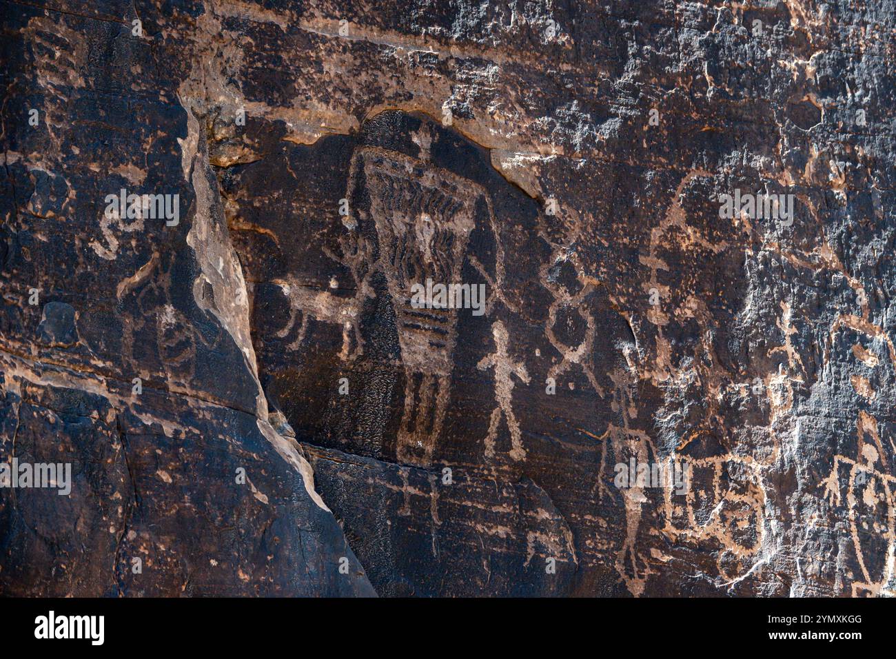 Petroglyphs at Rock Art Ranch in Winslow, Arizona, USA Stock Photo - Alamy