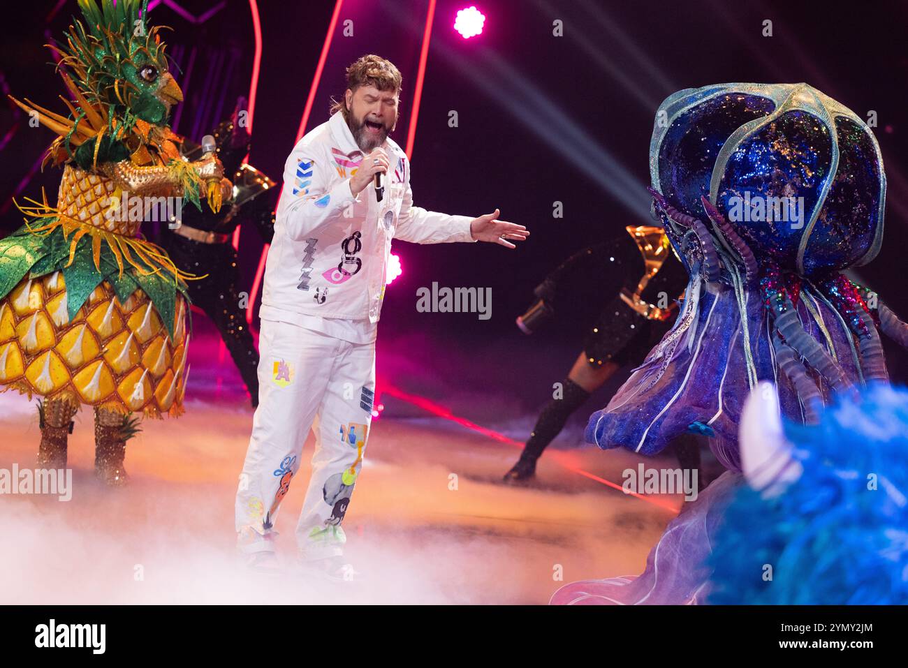 Cologne, Germany. 23rd Nov, 2024. Rea Garvey is on stage in the ...