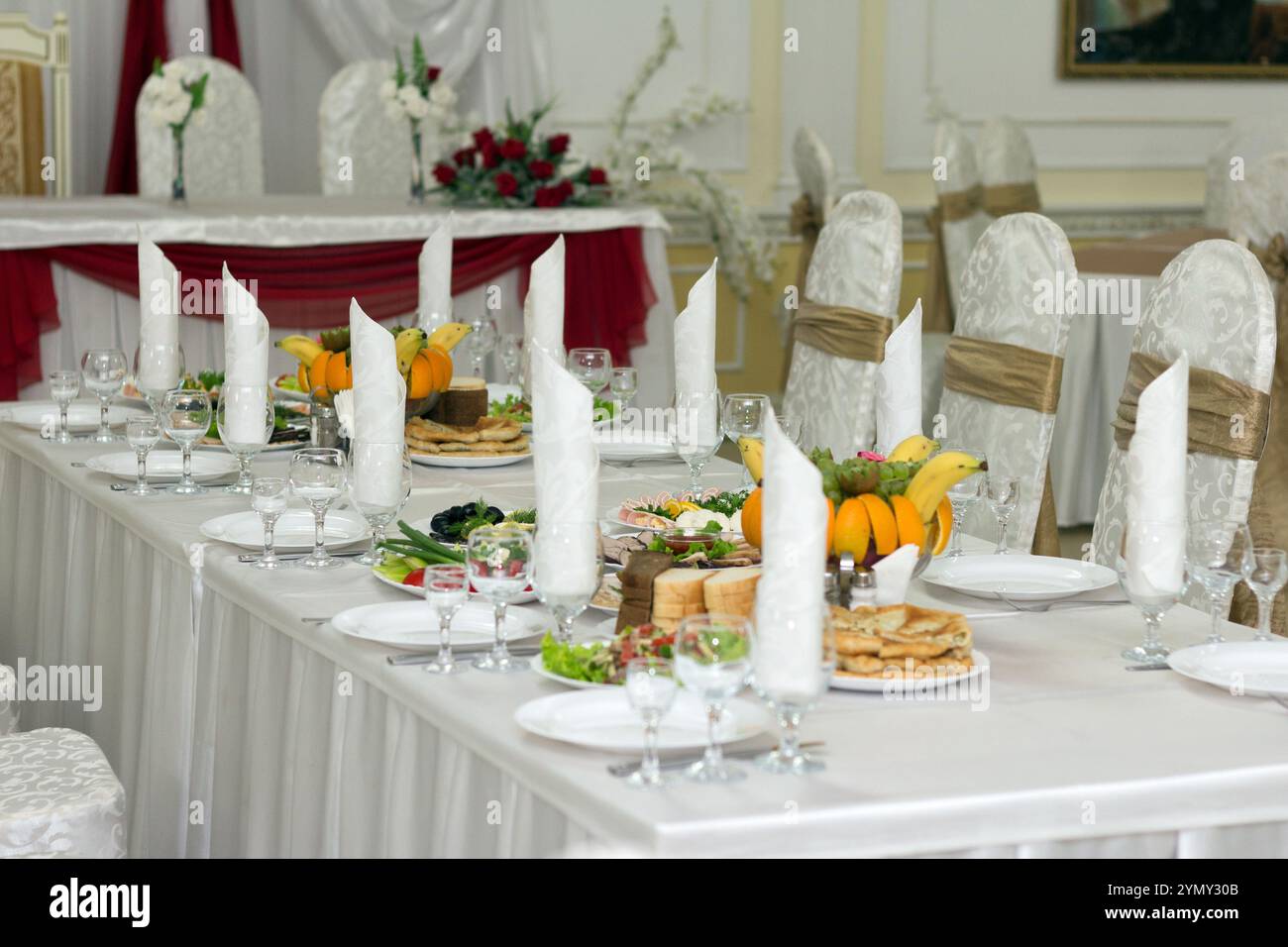 The elegant banquet desktop lay dishes Stock Photo - Alamy
