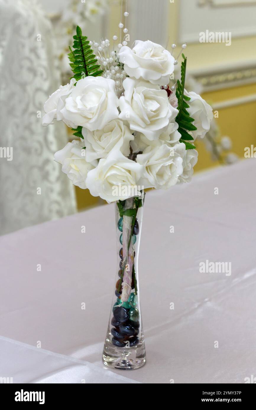 Artificial white roses hi-res stock photography and images - Alamy