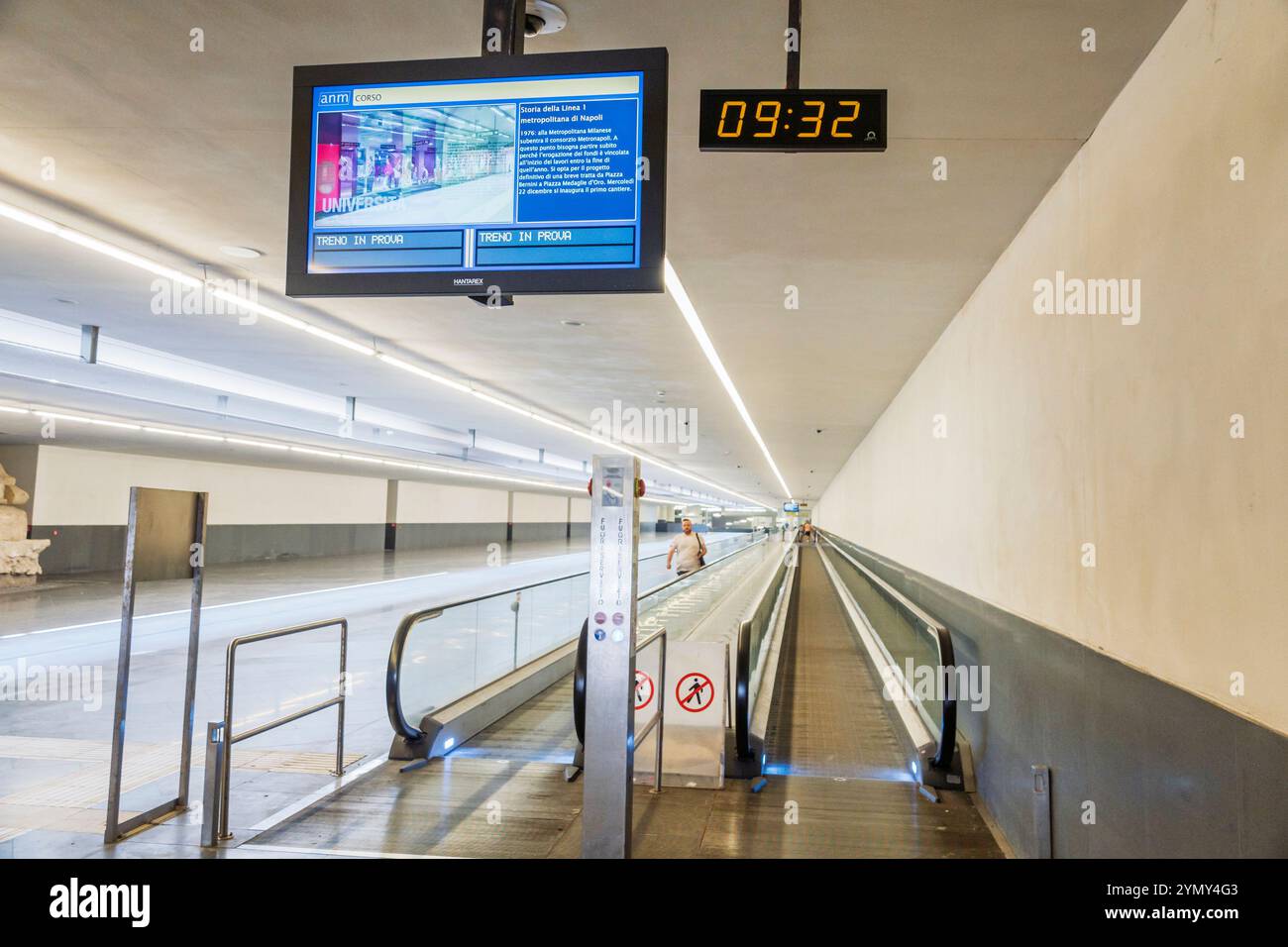 Naples Napoli Italy,underground passage,subway Naples Metro ...