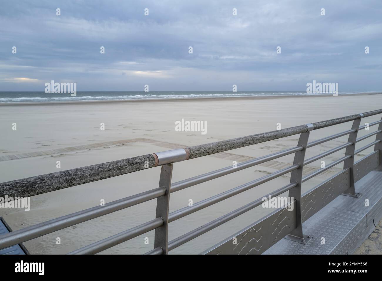 Empty railing hi-res stock photography and images - Alamy