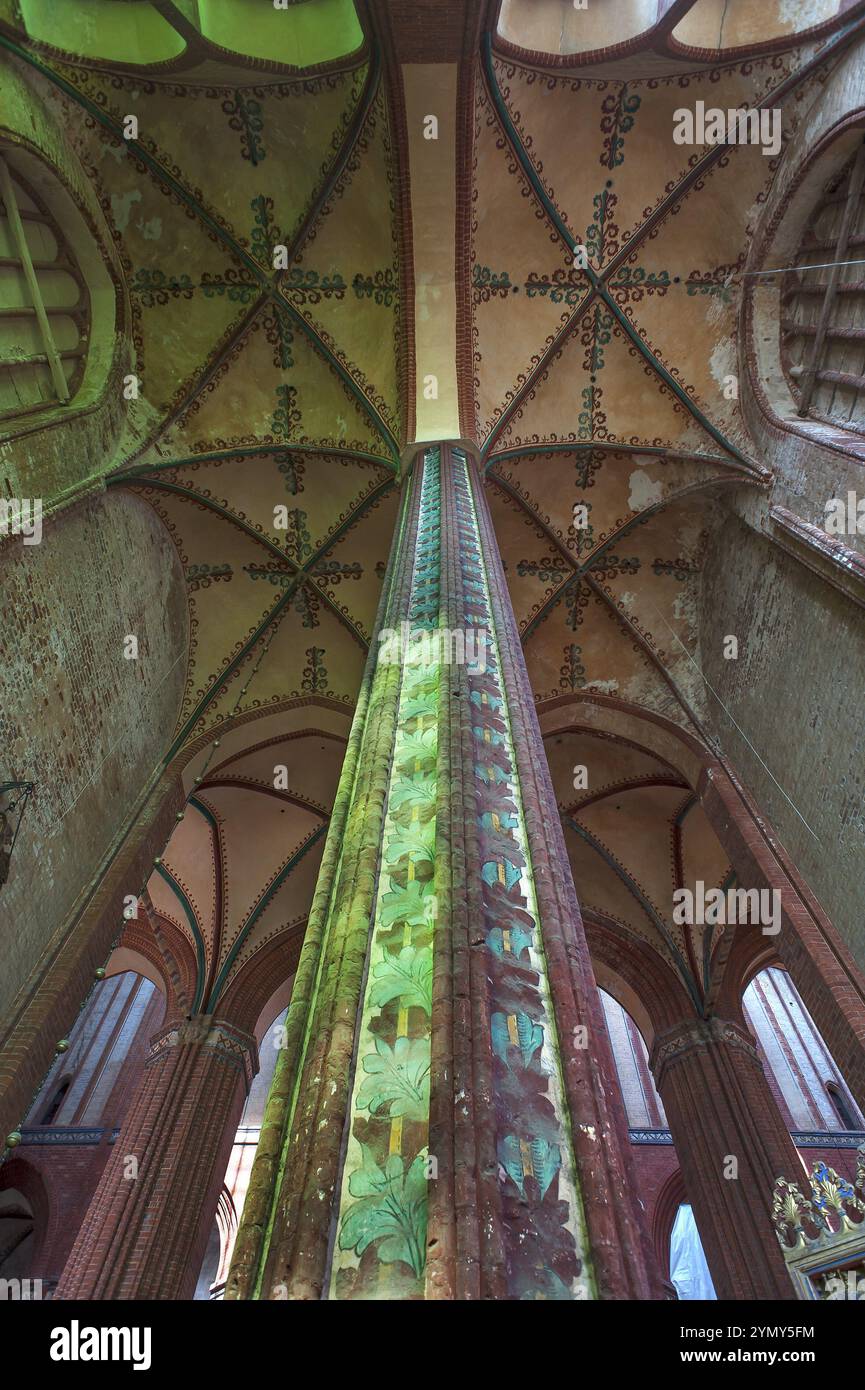 Fabulously painted pillars and vaults in St Nicholas' Church, late ...