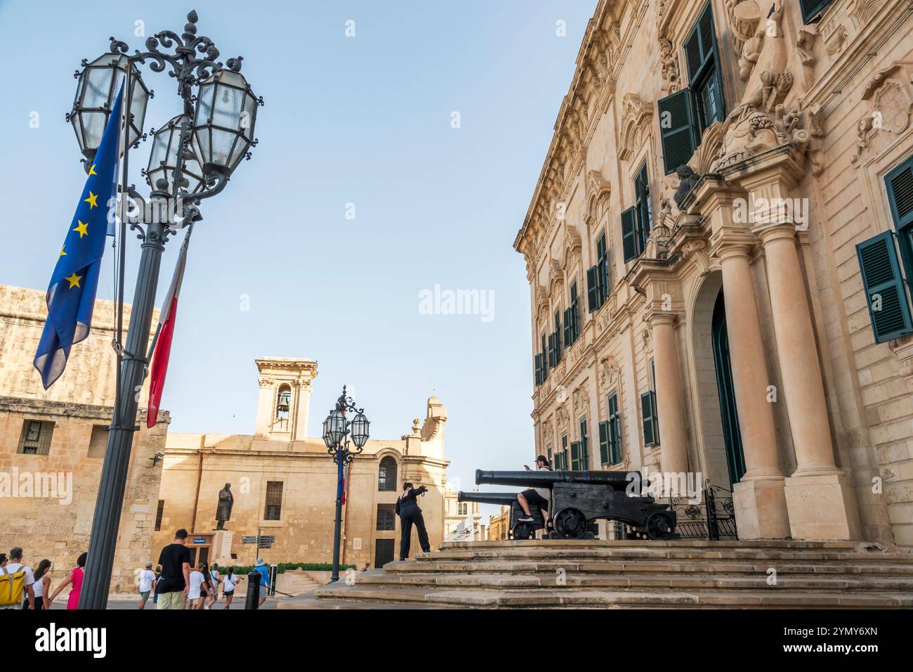 Valletta Malta,Castille Square Place,Pjazza Kastilja,Auberge de ...